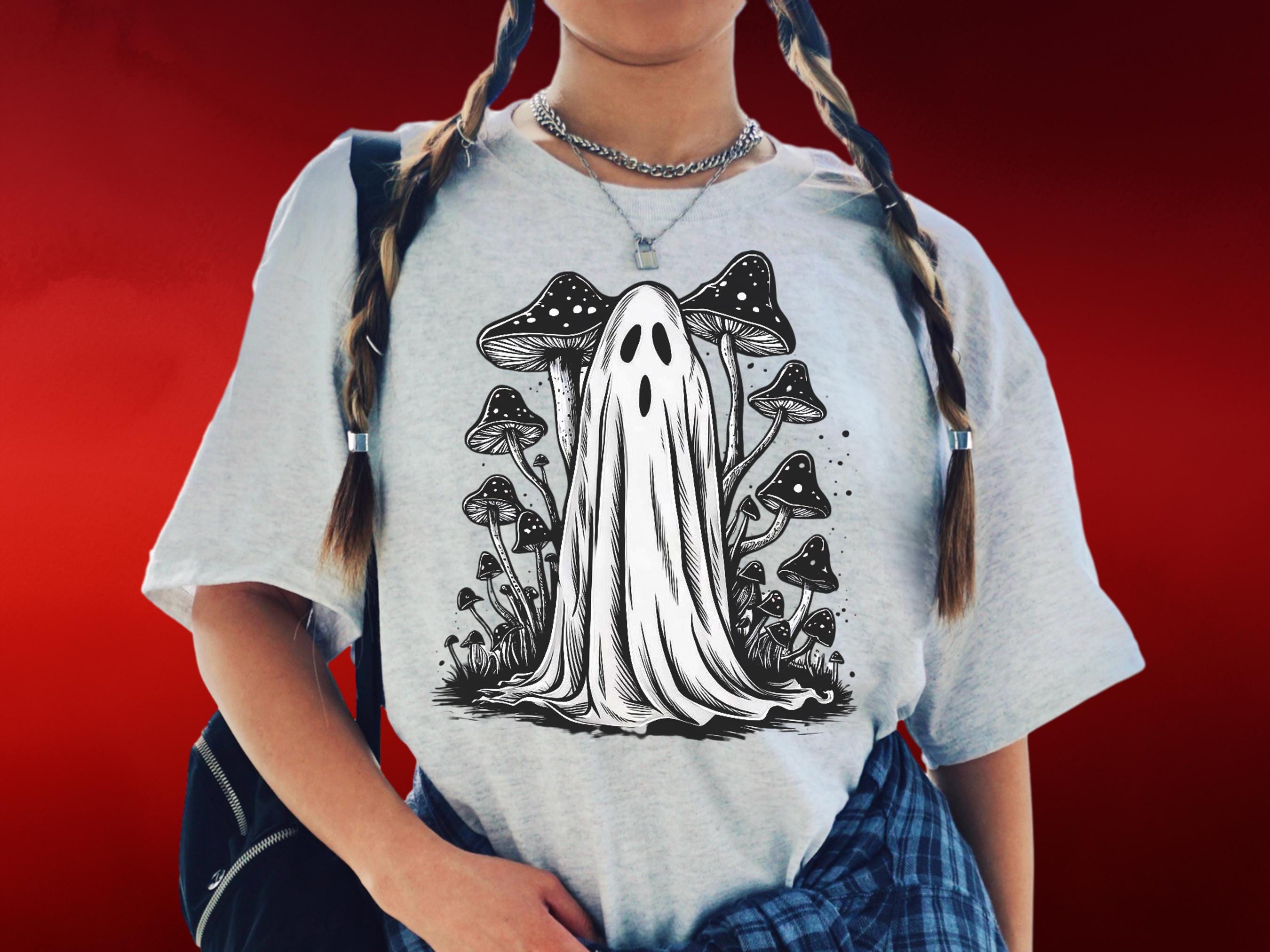 Ghost T-shirt, Gothic Horror Shirt, Creepy Weirdcore & Whimsigoth ...
