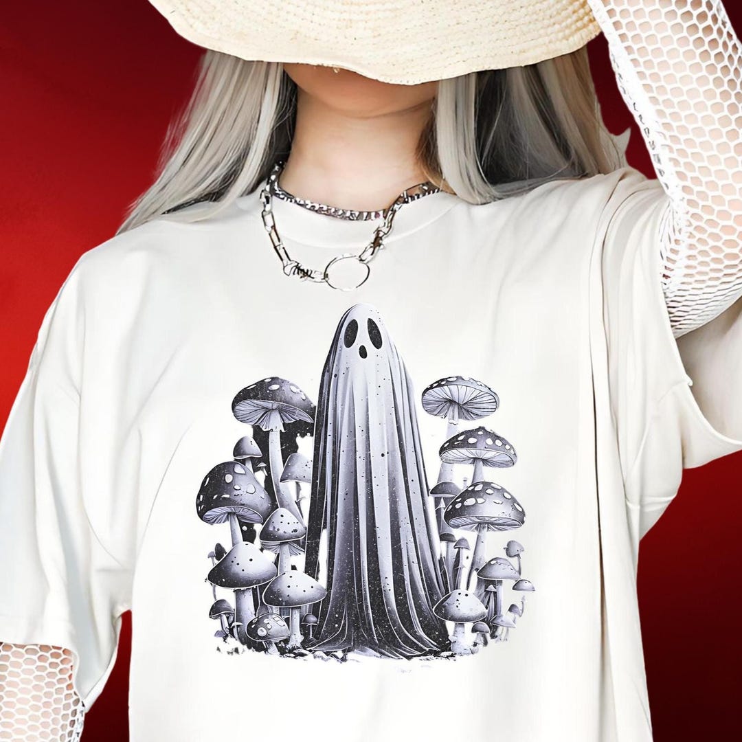 Ghost T-shirt, Gothic Horror Shirt, Creepy Weirdcore & Whimsigoth ...