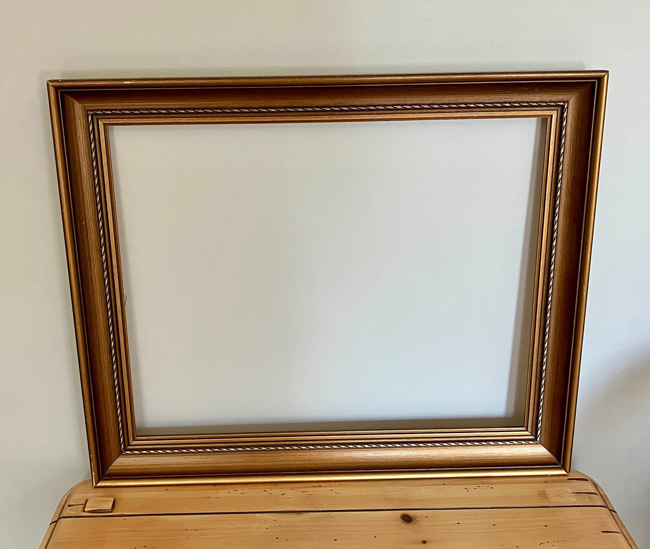 Vintage Wood Frame, Large Photo Picture Painting Frame. 20 X 24 Empty ...