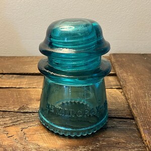 Vintage Hemingray 16 Insulator. Glass Aqua Blue Insulator, Made in USA ...
