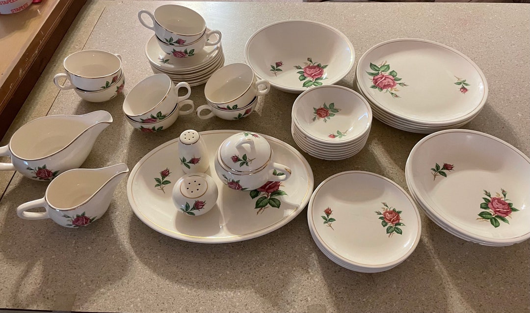 1970’s Paden City Pottery - Red Rose Pattern - Etsy