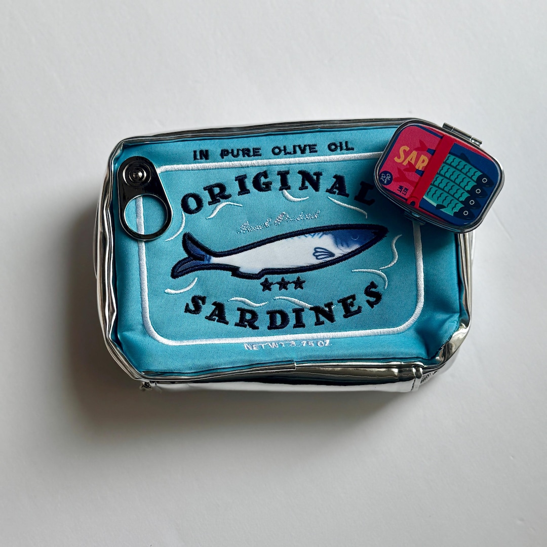 Sardine Toiletry Bag Engraved Pill Box: Tinned Fish Sardine Zip Clutch ...
