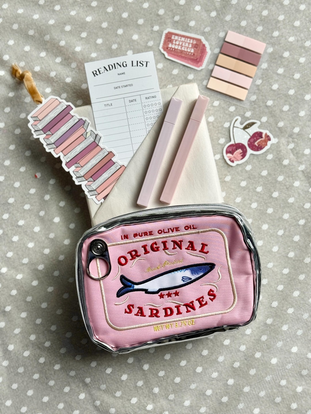 Blind Date With a Book Annotation Kit Sardine Gift Book Lovers Gift Box ...
