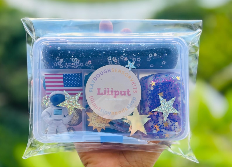 Space Fun Size Play Dough Kit, Play-doh Kit, Sensory Box, Astronaut ...