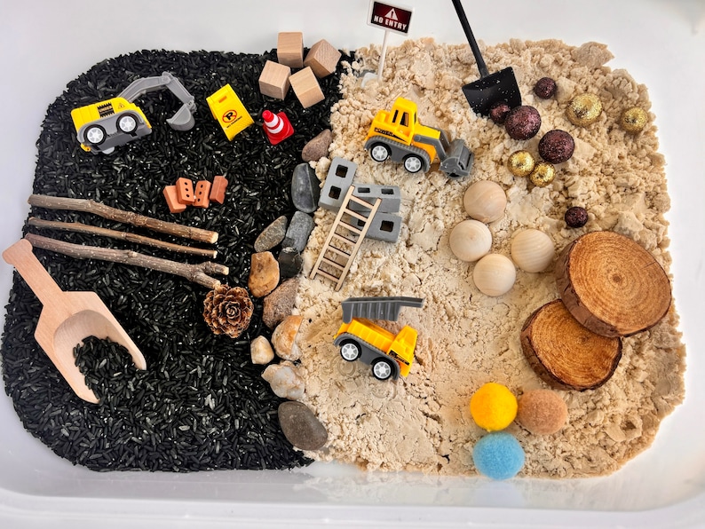 Construction Pour and Play Kit, Construction Kit, Tractor, Sensory Kit ...