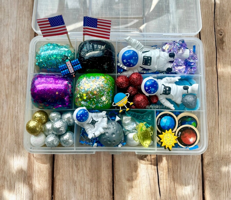 Astronauts Play-doh Kit, Astronaut Space Play-dough Kit, Sensory Box ...
