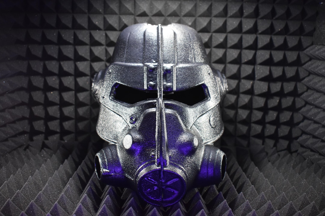 T-45D Power Armor Helmet (bare-bones Assembled) – Fallout Cosplay Prop ...