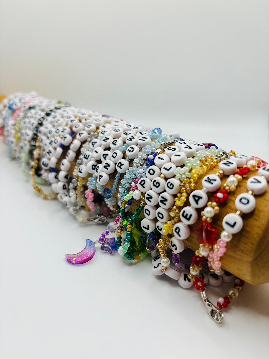 Personalised Taylor Swift-inspired Eras Tour Friendship Beaded ...