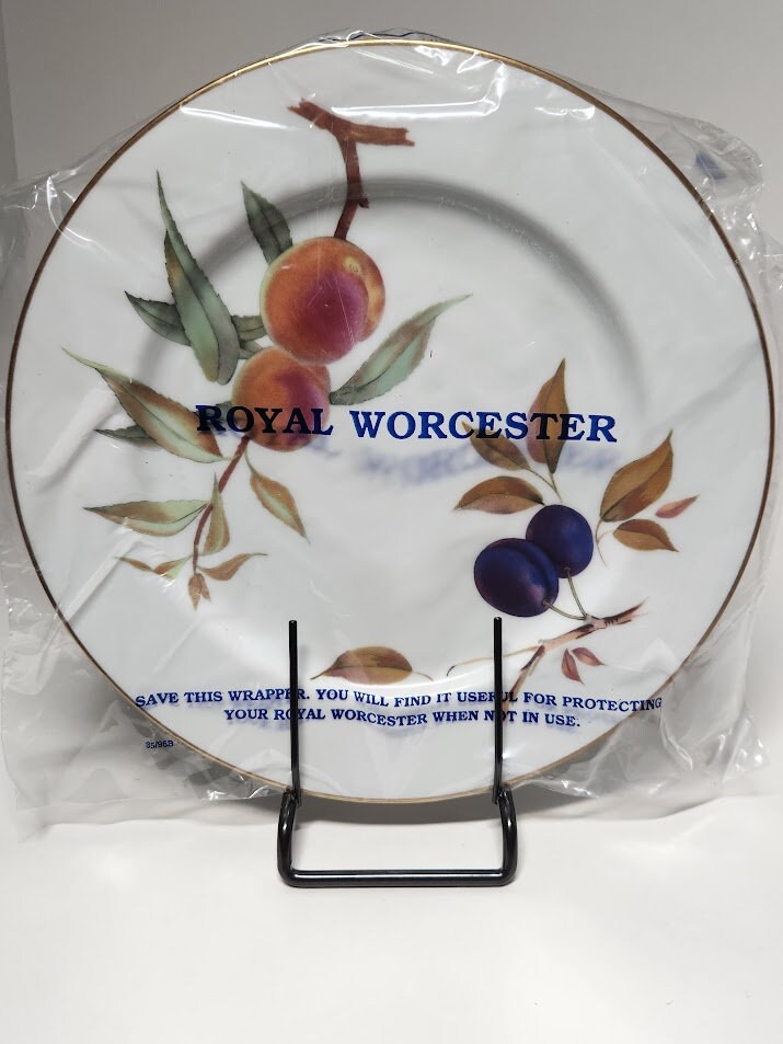 Royal Worcester Evesham Gold 5 Pieces Set - Cup, Saucer, Bread Plate ...