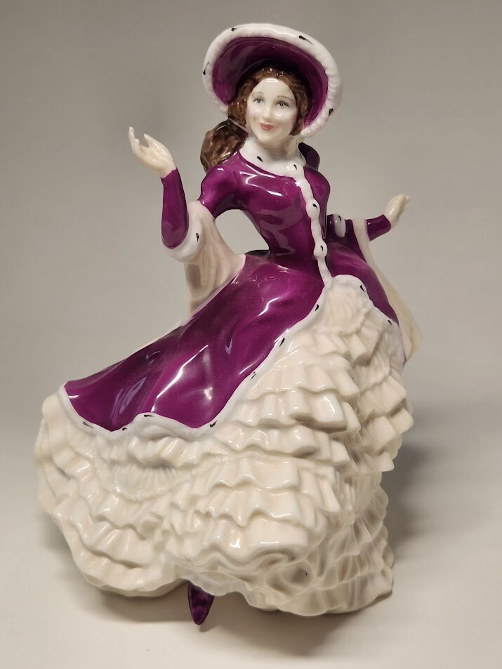 Royal Doulton Beautiful Group of Ladies Figurines, Excellent Condition ...