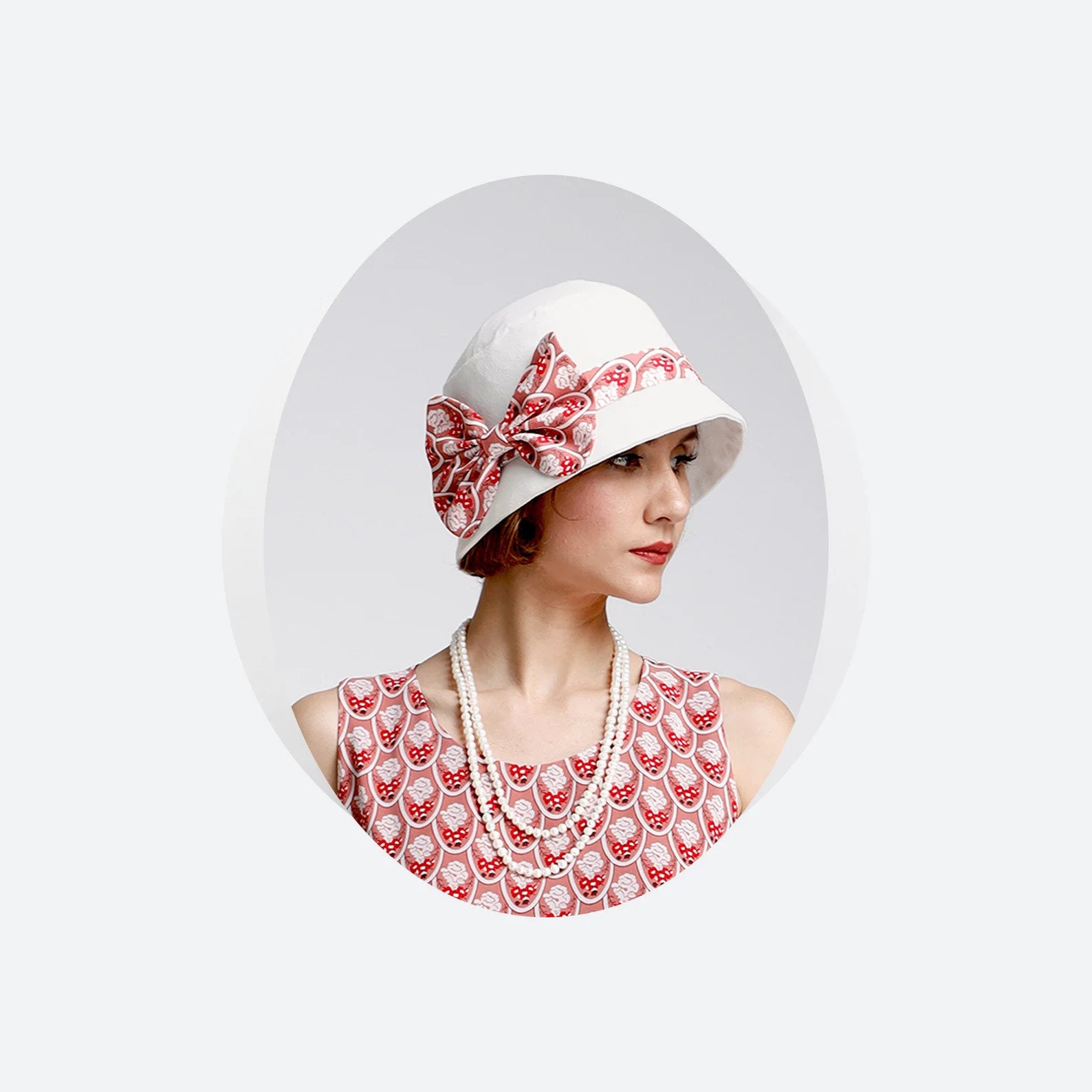 1920s Cloche Hat With Off-white and Red, Downton Abbey Hat, 1920s Tea ...