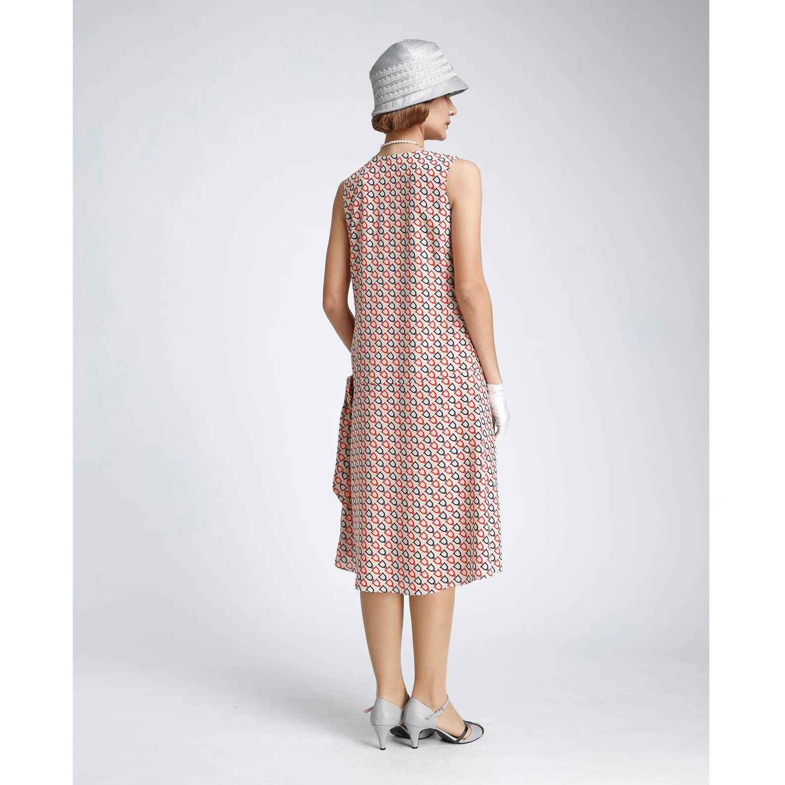 Art Deco 1920s-inspired Gatsby Dress in Nude, Dark Blue and Red Print ...