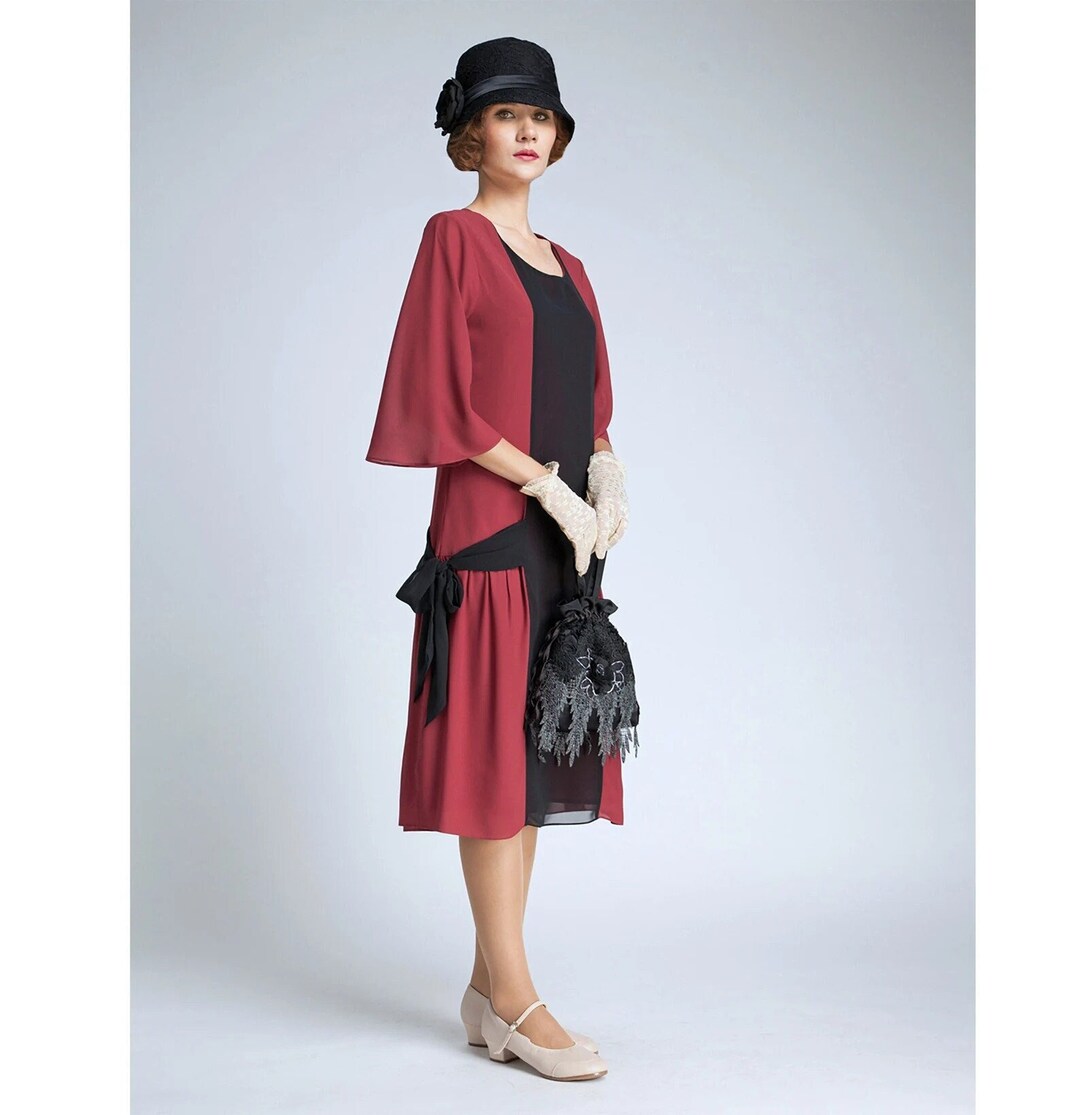 Great Gatsby Dress in Maroon Red and Black With Elbow Sleeves, 1920s ...