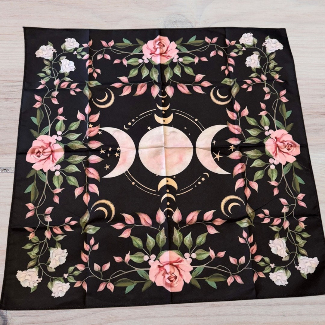 Triple Moon Altar Cloth | Tarot Spread Cloth | Witches Altar Decor ...