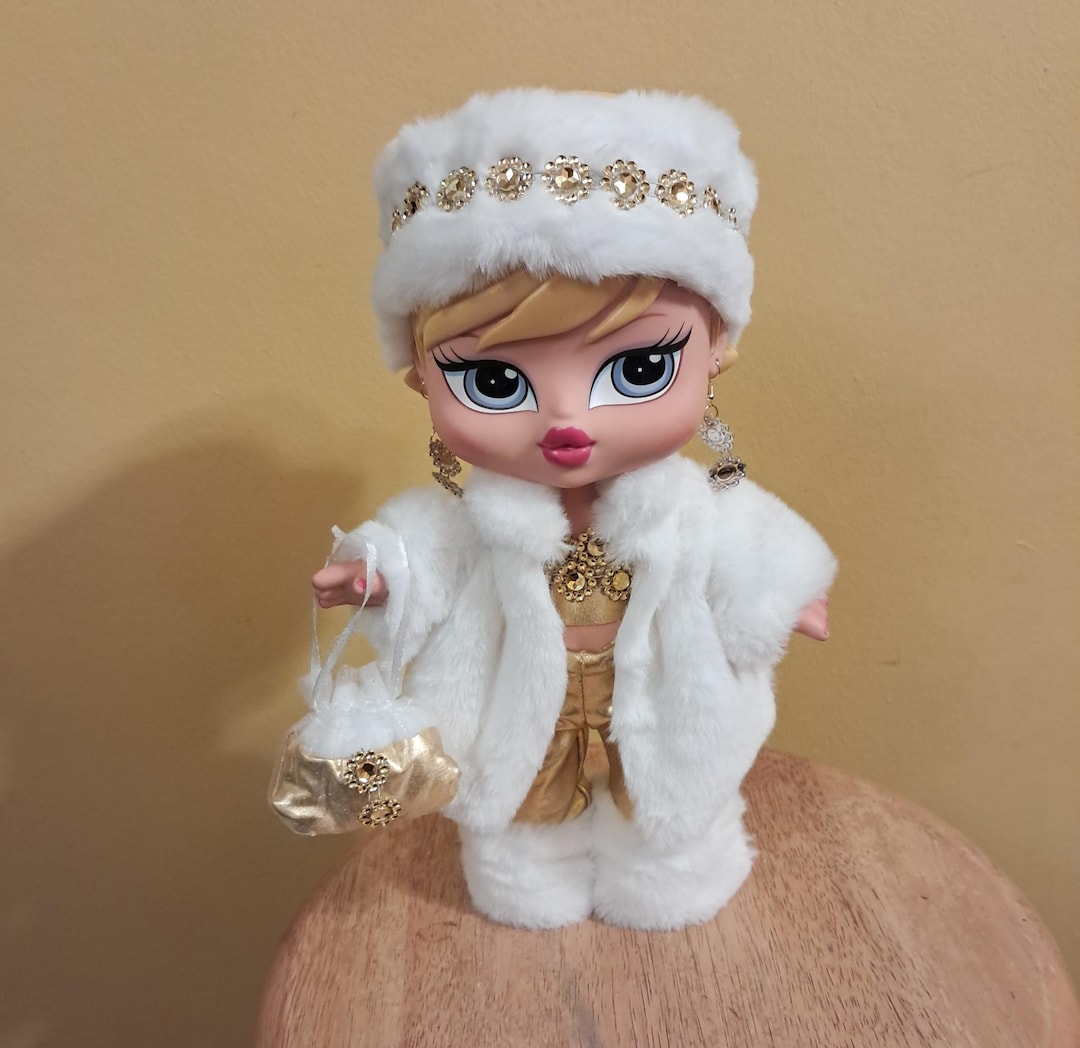 Bratz Big Babyz Doll Cloe +12pc Handmade Clothes & Purse, White Pile ...