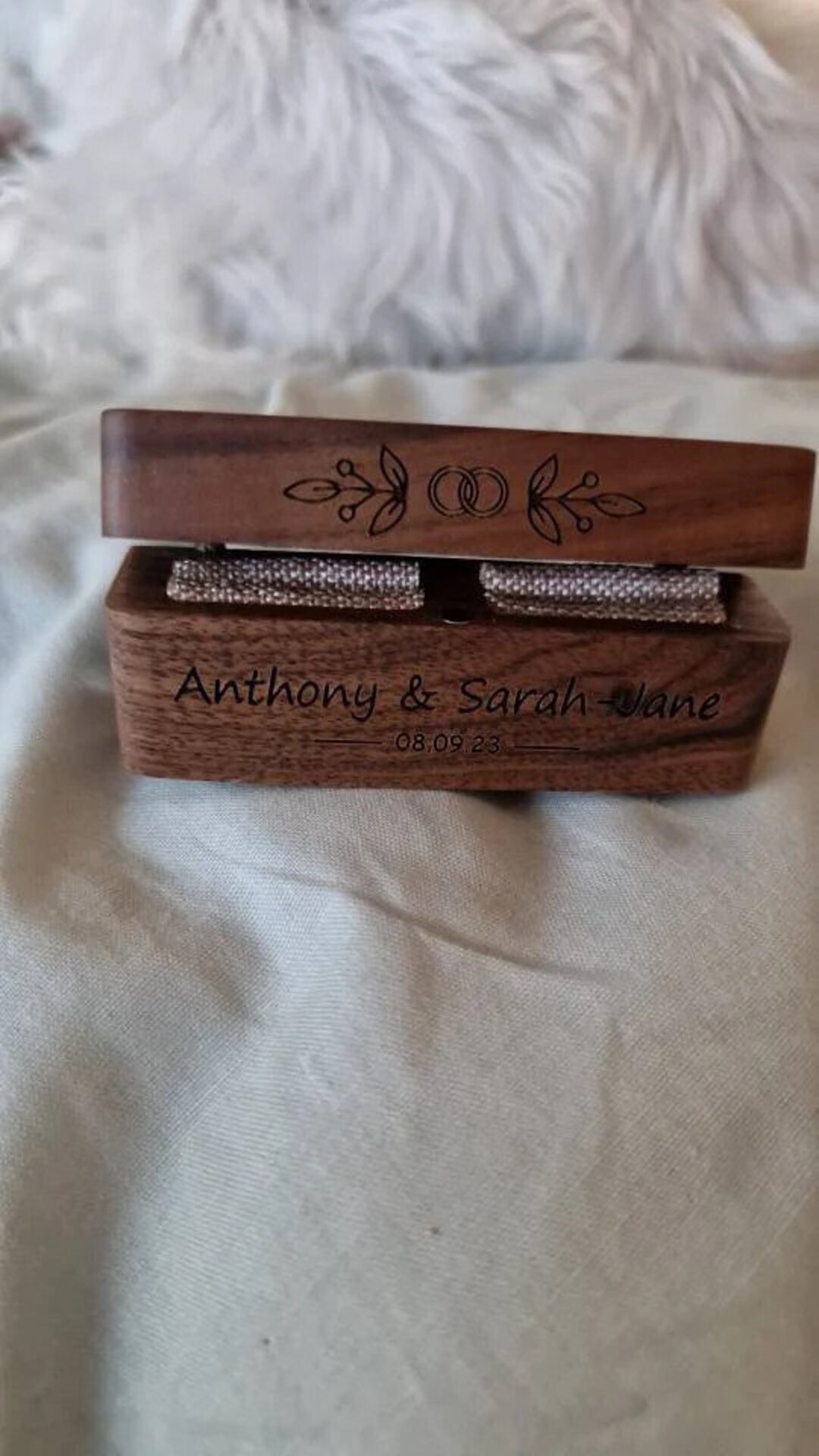 Custom Wedding Ring Box - Etsy