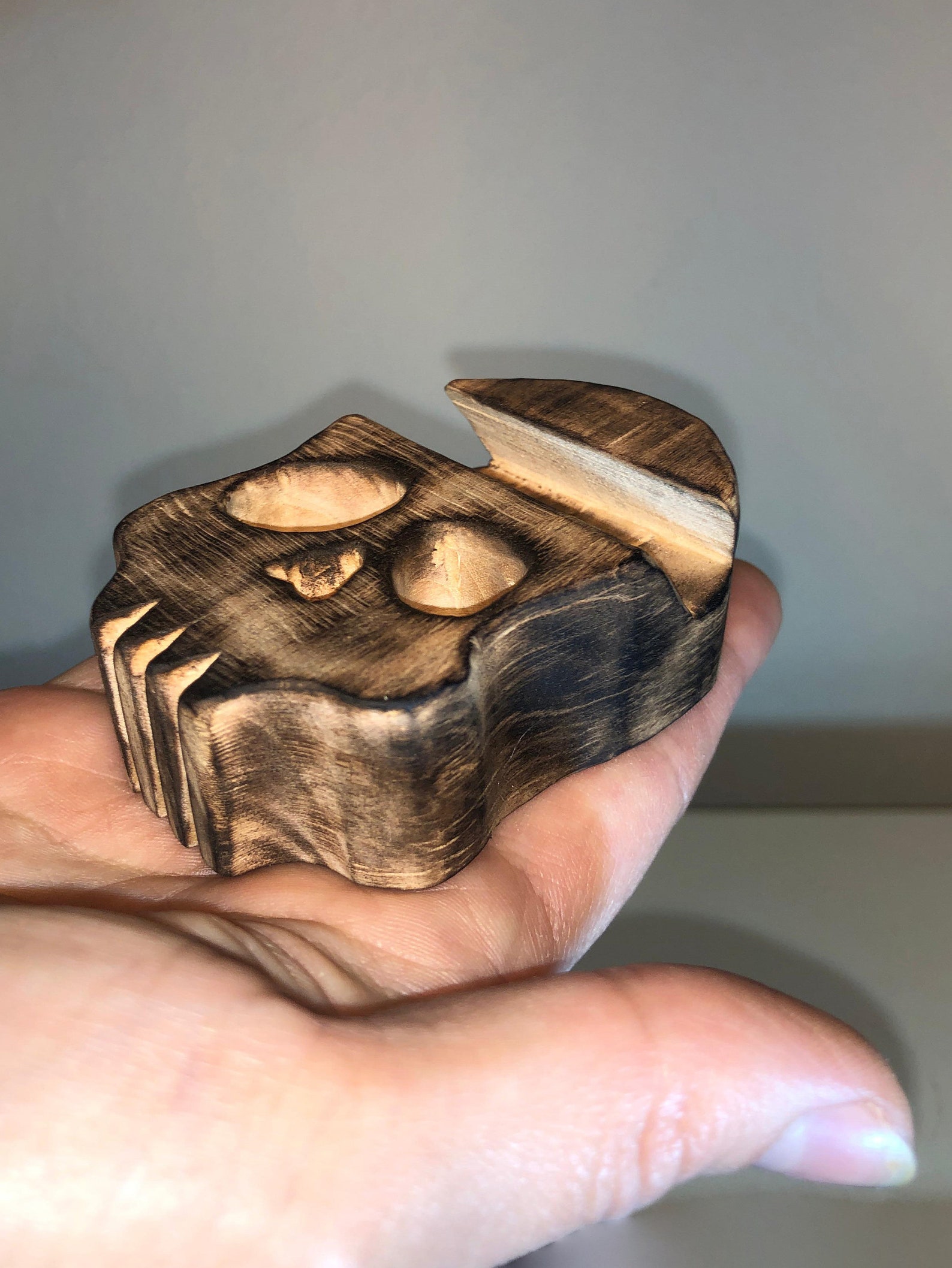 Hand-carved Wooden Phone Stand Cell Phone Holder Wooden Handmake Phone ...