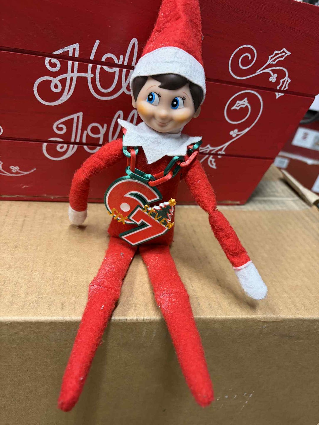 Elf of the Shelf Hype Chain - Etsy