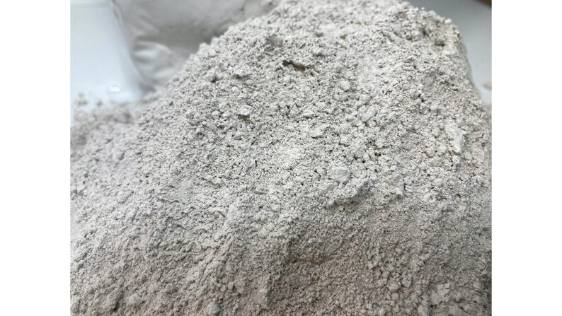 Pulverized Limestone Powder 4 to 10 Micron - Calcium Carbonate Rock ...