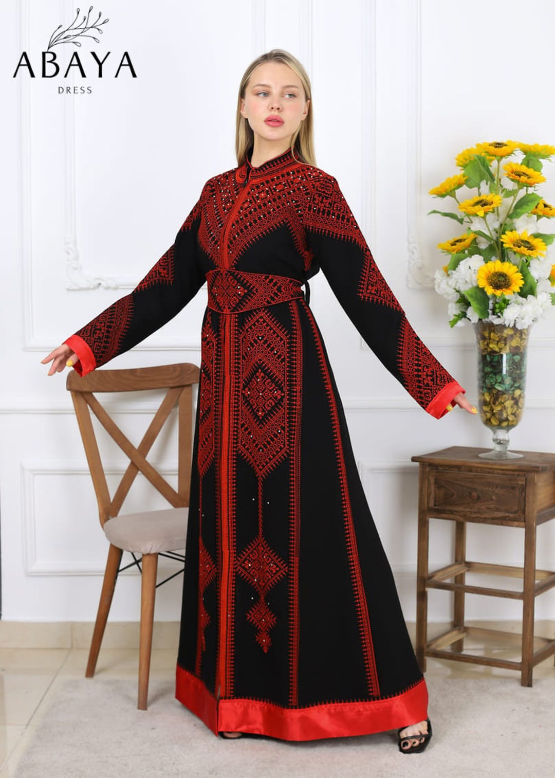 Palestinian Thobe Embroidery Maxi Dress Black and Red Sunbola ...
