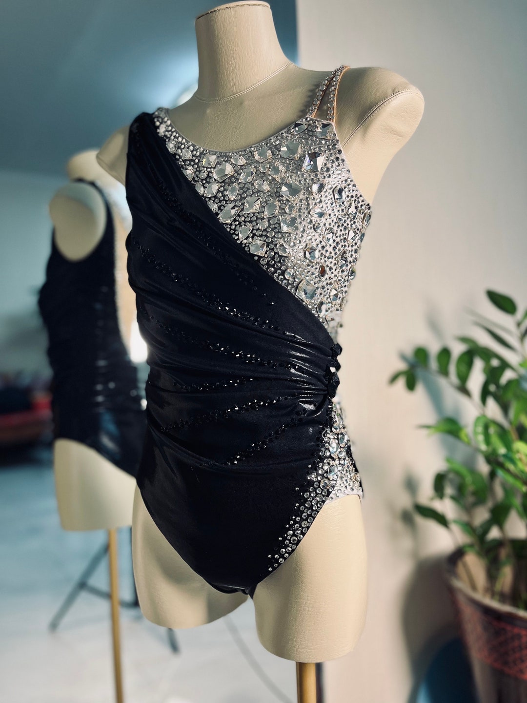 HANDMADE Dance Costume Customizable Jazz Solo Costume Black and White ...