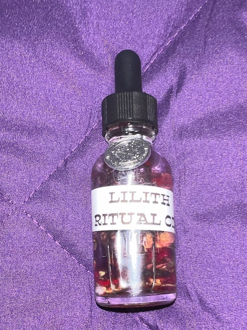 Lilith Ritual Oil - Etsy