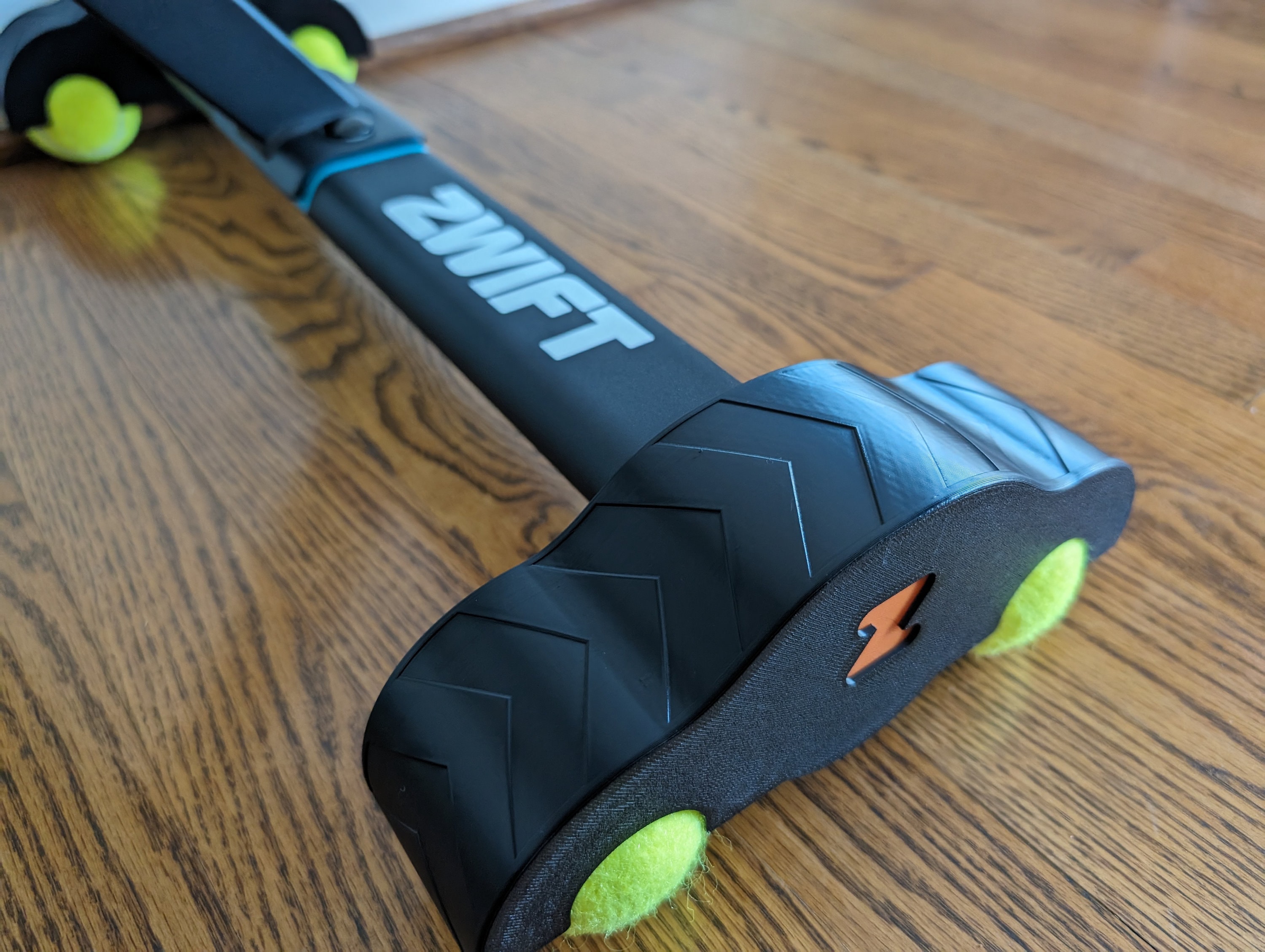 Zwift Hub One or Classic Rocker Feet, Turbo Trainer, Indoor Bike ...