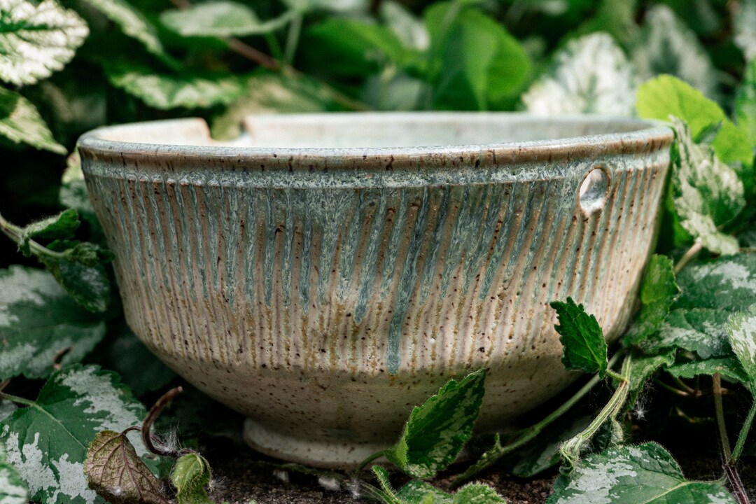 Handmade Ceramic Ramon Bowl With Chopstick Holder - Etsy