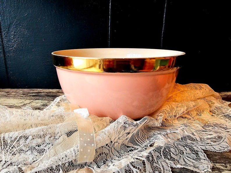 Vintage Halls Pink Mixing Bowl - Etsy