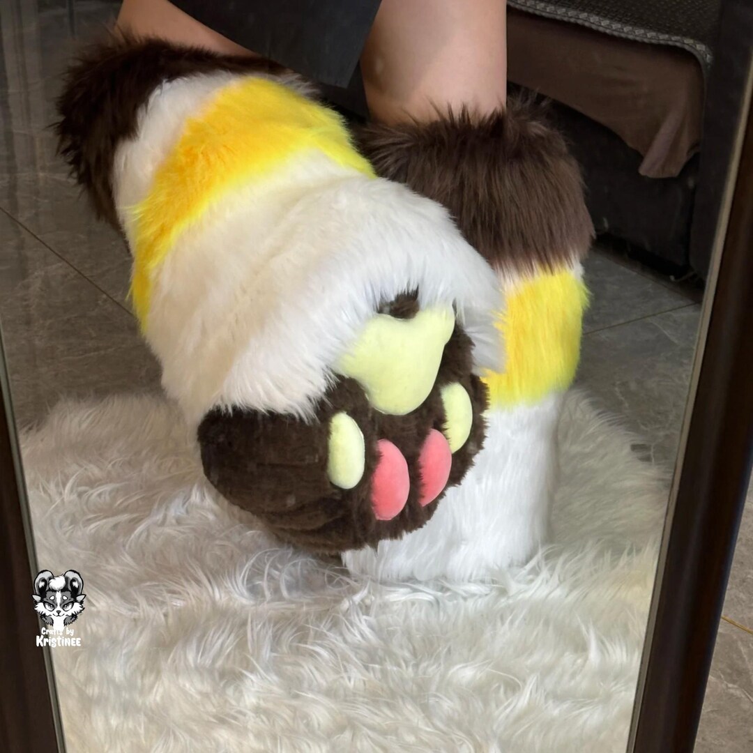 Adorable Colorblock Fursuit Feet,premium Faux Fur Cosplay Accessories ...