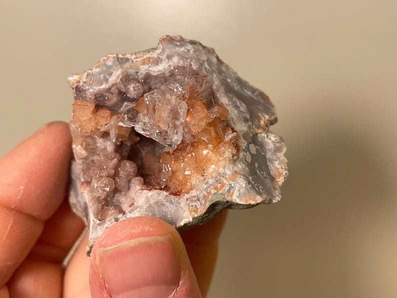 Celestine, Calcite, Hematite, Chalcedony. Wayne County, Utah. 5.5x3.5cm - Etsy