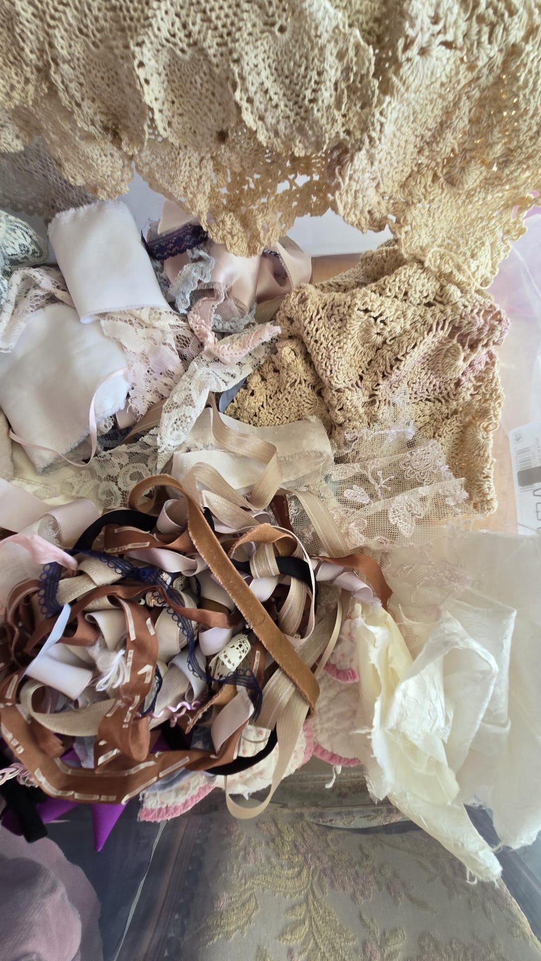 Scrap Laces, Trims, Doilys, Fabrics Generous 1 Lb or More. Multi Colors ...