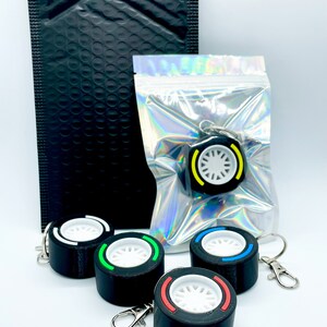 F1 Style Tire Keychain, Formula 1 Racing, F1 Gifts, F1 Merch, Racing ...