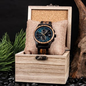 Men's Watch With Chronograph and Two Subdials, Perfect Gift for a Man ...