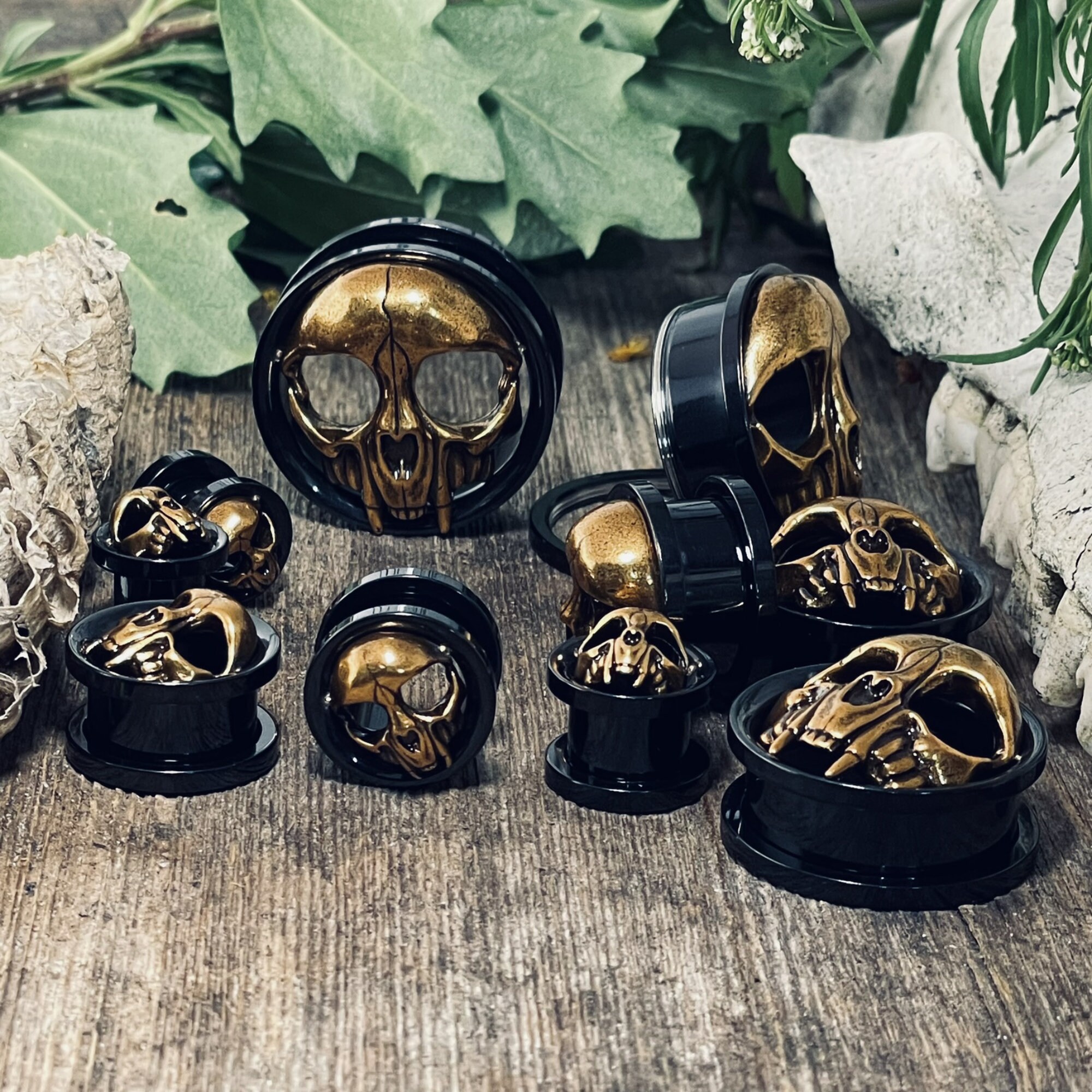 Black Stainless Steel Ear Tunnels Gold Vampire Skull With Fangs Ear ...