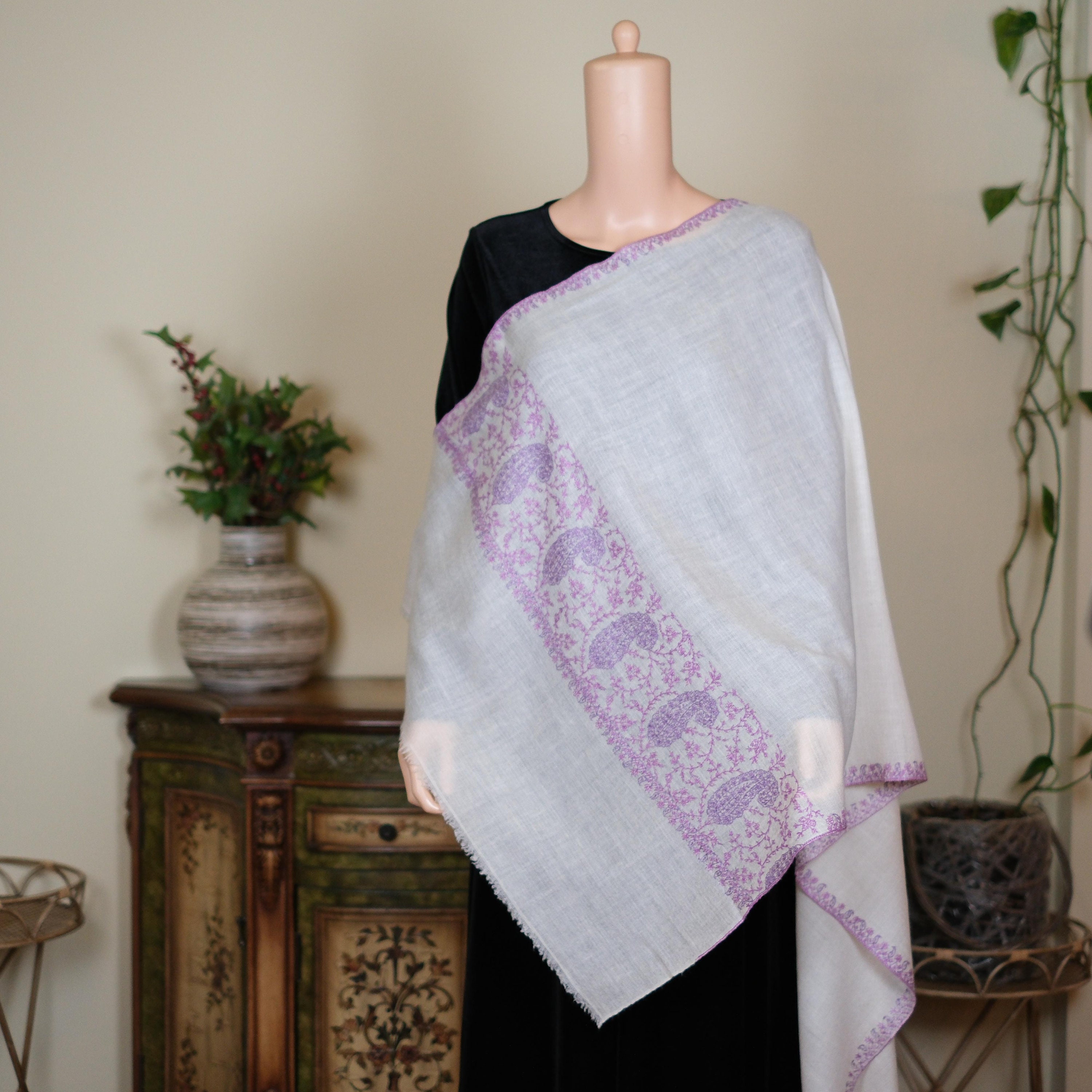 Lilac-kashmiri Purple Jaal Handwoven & Hand Embroidered Pashmina Wrap ...