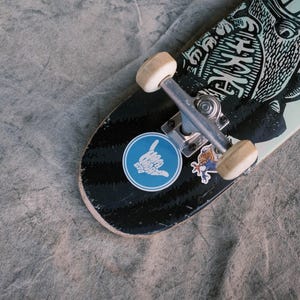 Hafa Adai 670 Saipan Round Shaka Sticker - Blue - Matte - Waterproof ...