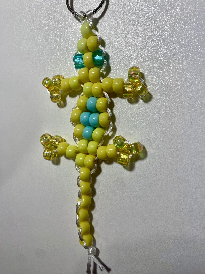 Handmade Sunshine Yellow Gecko Lizard Bead Keychain - Etsy