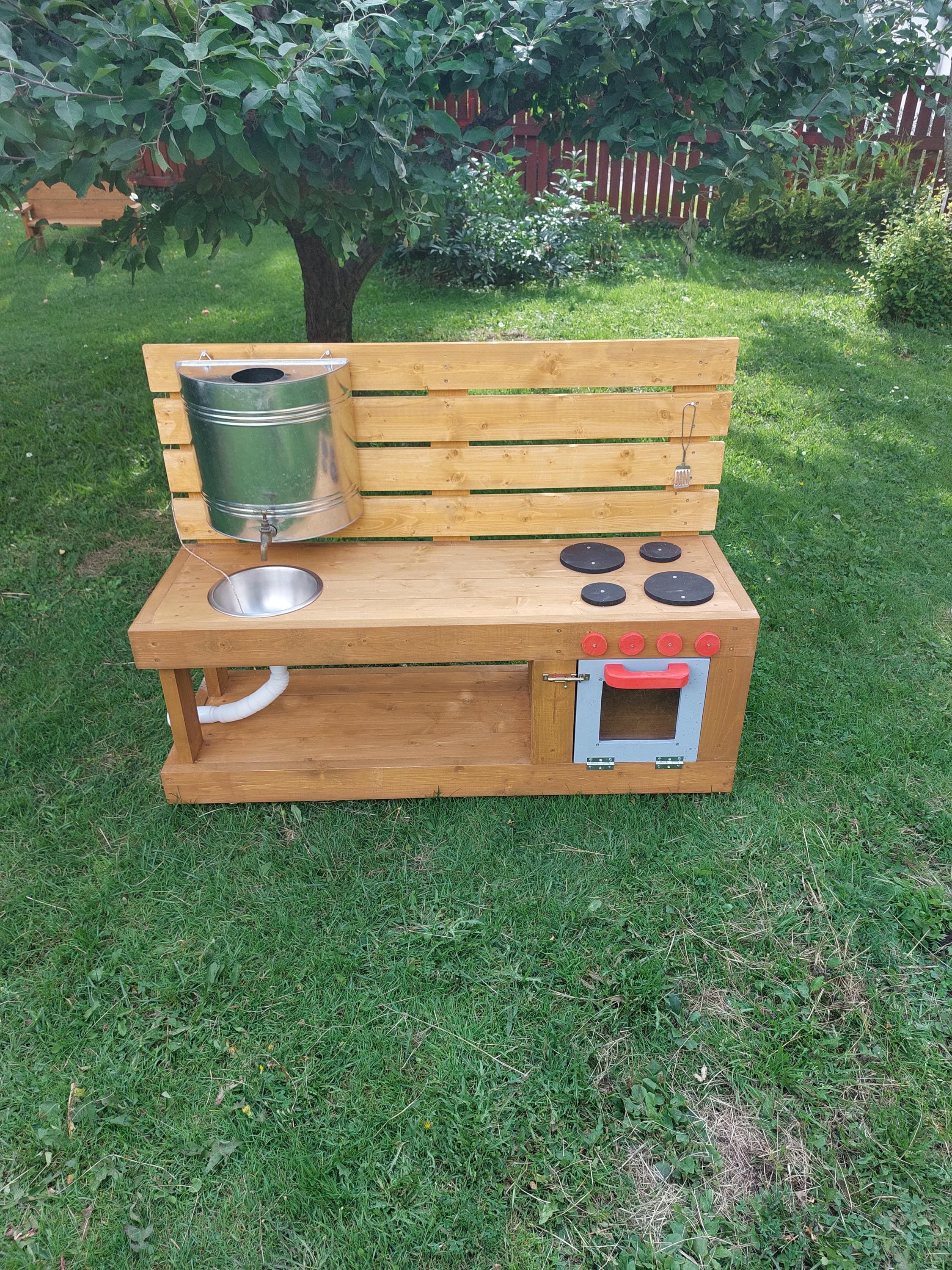 Woodworking Plans for Building Mud Kitchen, PDF Plans for Mud Kitchen ...