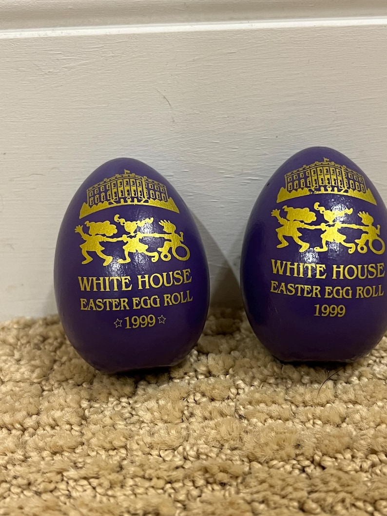 1999 White House Purple Wood Easter Egg Roll. Signed by Bill & Hillary ...