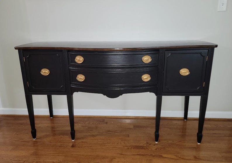 Vintage Hepplewhite Style Buffet - Etsy