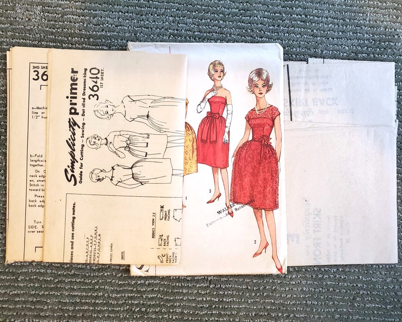 1960s Vintage Party Dress Pattern - Full Gathered Skirt , Overdress ...