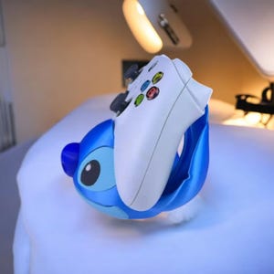 Stitch Controller Holder 3D Printed Model - Lilo and Stitch Game ...