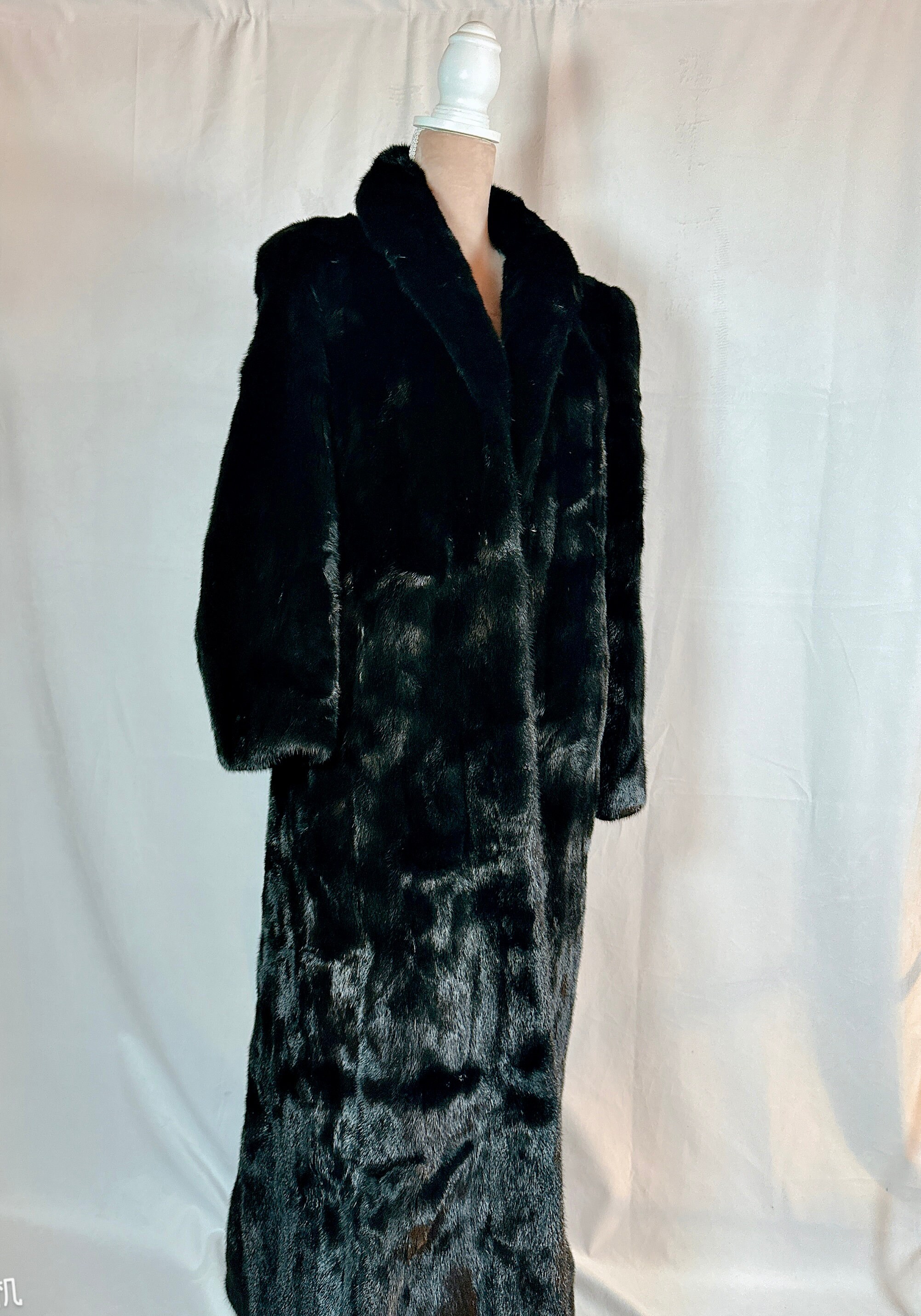 Blackglama Mink Fur Coat, Full Length, Size 4-6 - Etsy