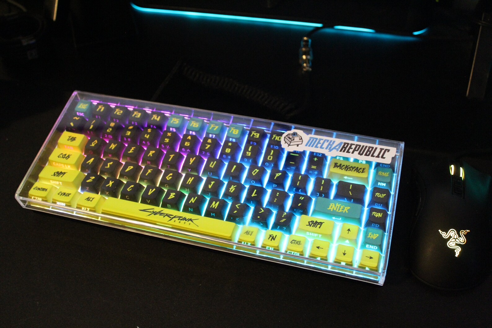 Acrylic Dust Cover Case for Keyboards and Keycaps Compatible With All ...
