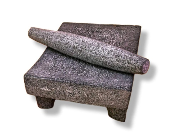 Small Mexican Metate Lava Rock With Metalpil 16.5 X 13.5 CM, Mexican ...