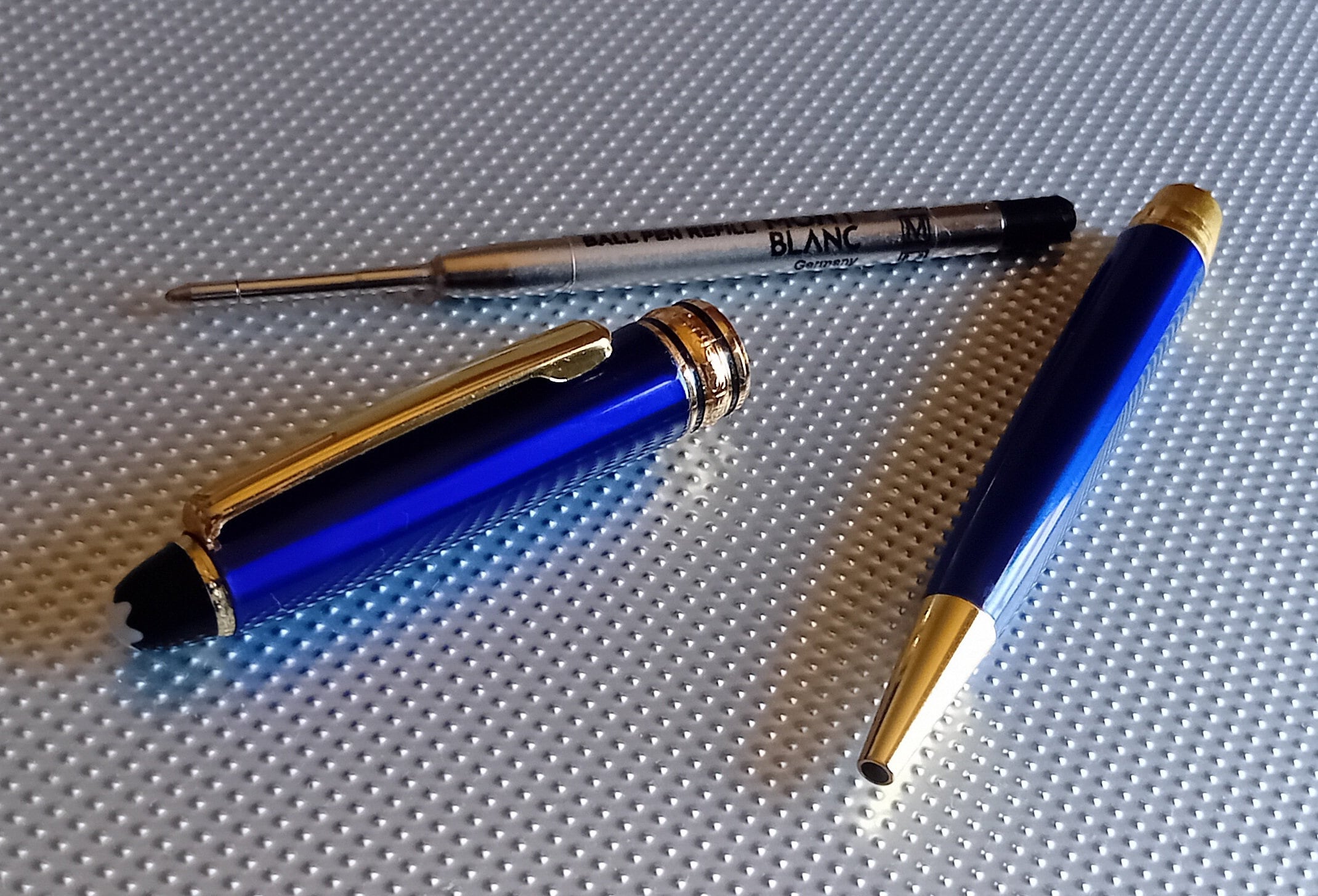 Blue Electric Ballpoint Metal Pen With Gold Ring and Clip Has a New ...