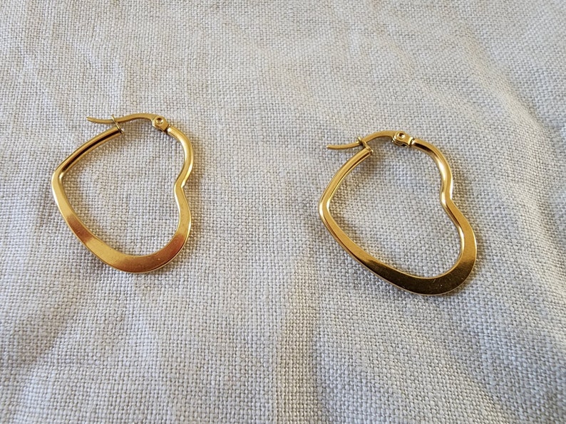 Gold Heart Hoop Earrings, Dainty Heart Hoops, Minimalist Heart Hoop ...