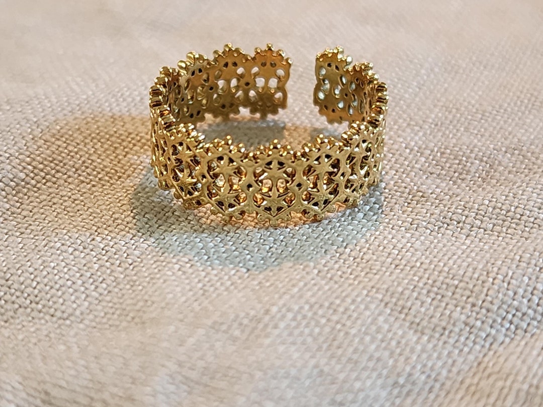 Boho Henna Flower Ring, Dainty Gold Floral Ring, Ethnic Flower Ring ...