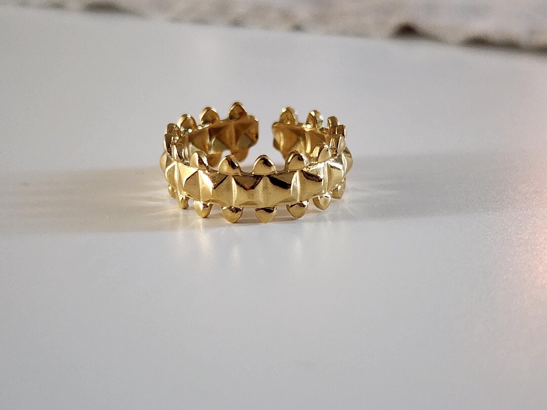 Boho Spiked Ring, Dainty Gold Spike Ring, Stackable Gothic Spike Ring ...